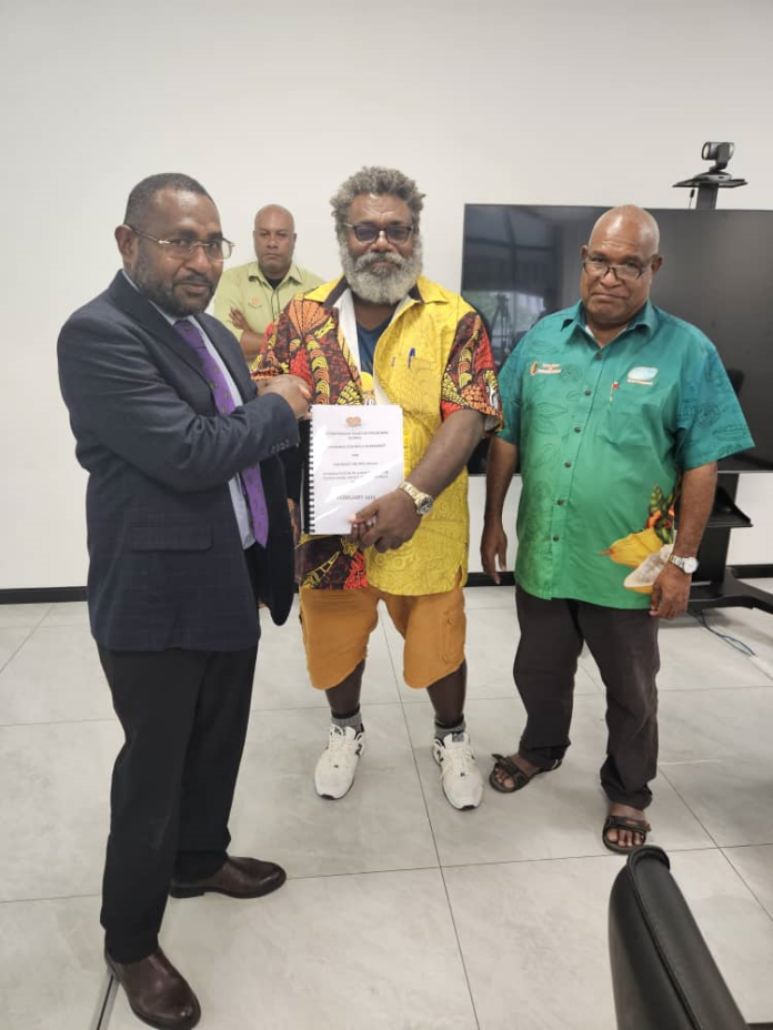 East New Britain roads project signed | The PNG Bulletin